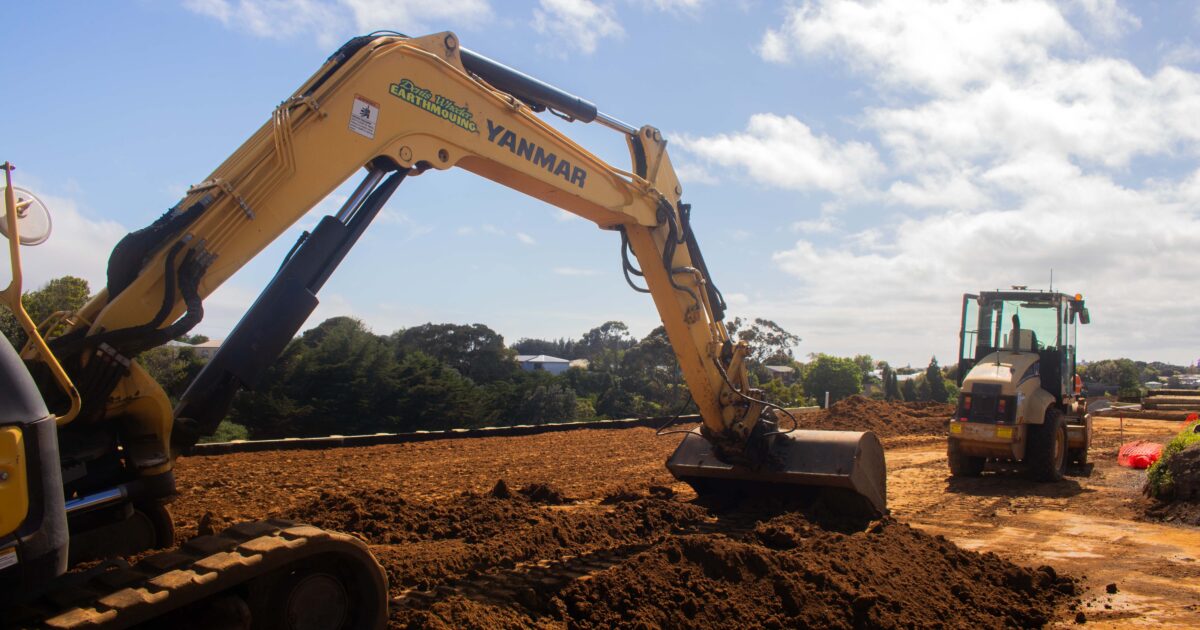 Denis Wheeler Earthmoving | Contact